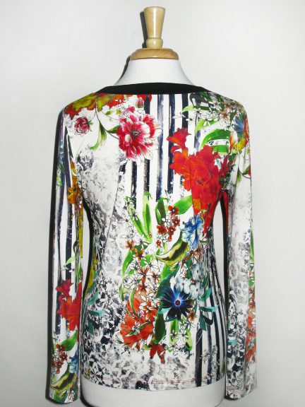 Garden Print Tee by Evalinka at Hello Boutique