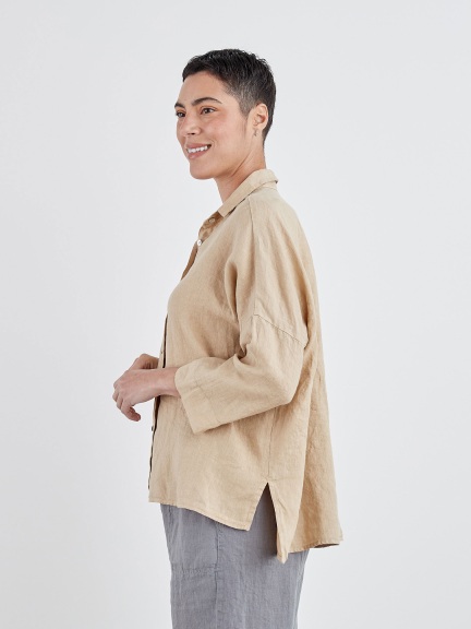 Hi-Low Shirt by Cut Loose at Hello Boutique