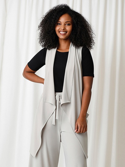 Key Vest by Sympli at Hello Boutique