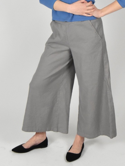Wide Leg Crop Pant by Cut Loose at Hello Boutique